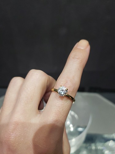 Solitaire Ring sz 7, Hallmarked 14kt HGE LIND gold tone nice Crystal ...