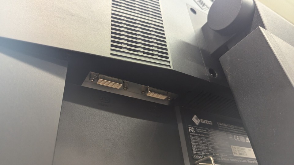 Eizo Coloredge Pro Calibrated Monitor 22" CG221 1920x1200 400:1 Studio ...