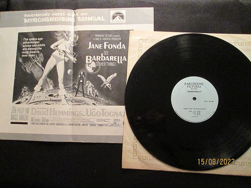 JANE FONDA : (BARBARELLA ORIG, MOVIE PRESSBOOK & RECORD ALBUM RADIO ...