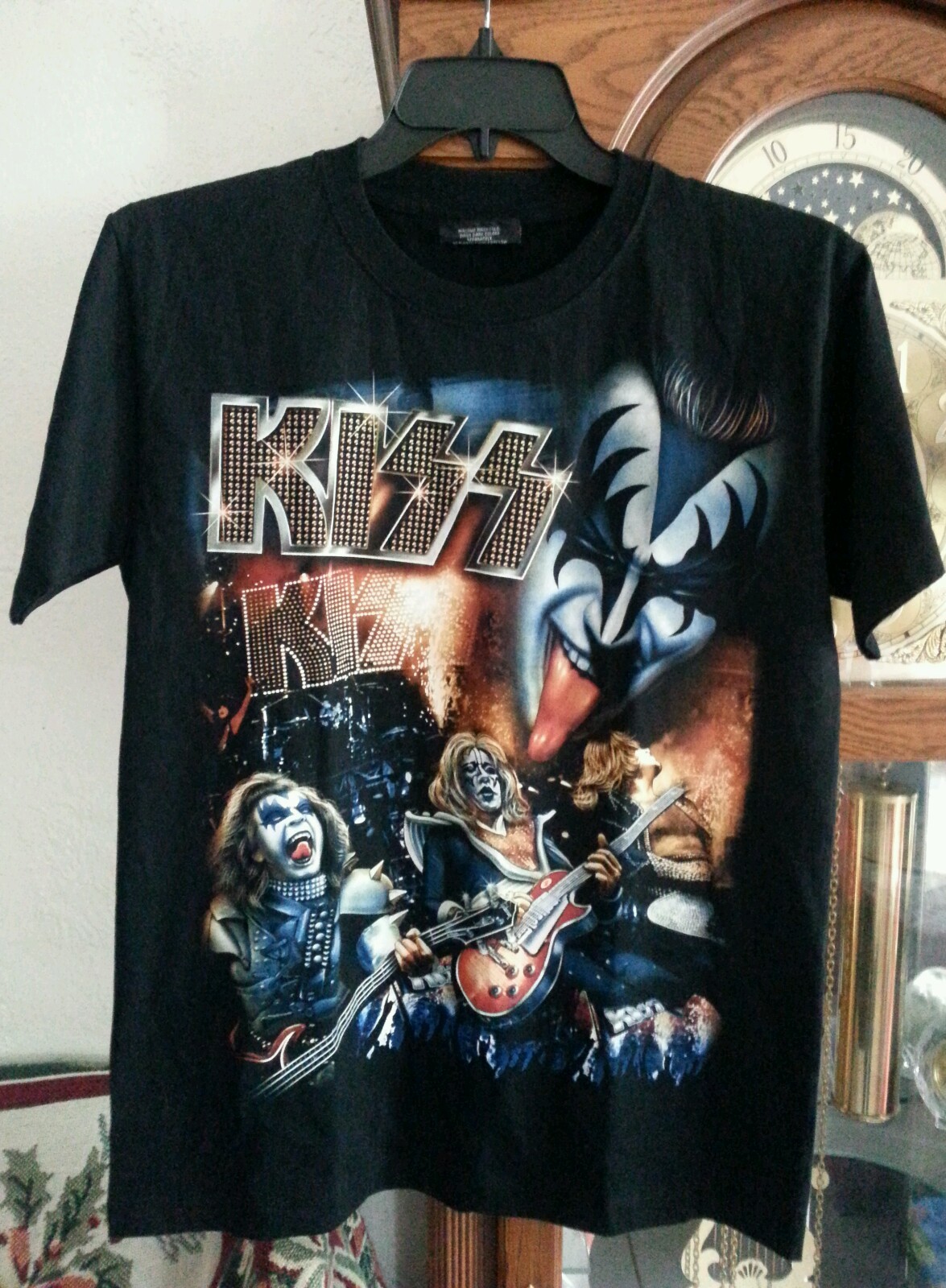 Kizz hard rock band rock chang T-shirt Unisex Size M. | eBay