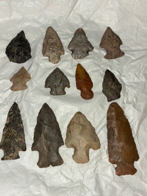 Neolithic & Paleolithic - Neolithic Small Stemmed Arrowheads