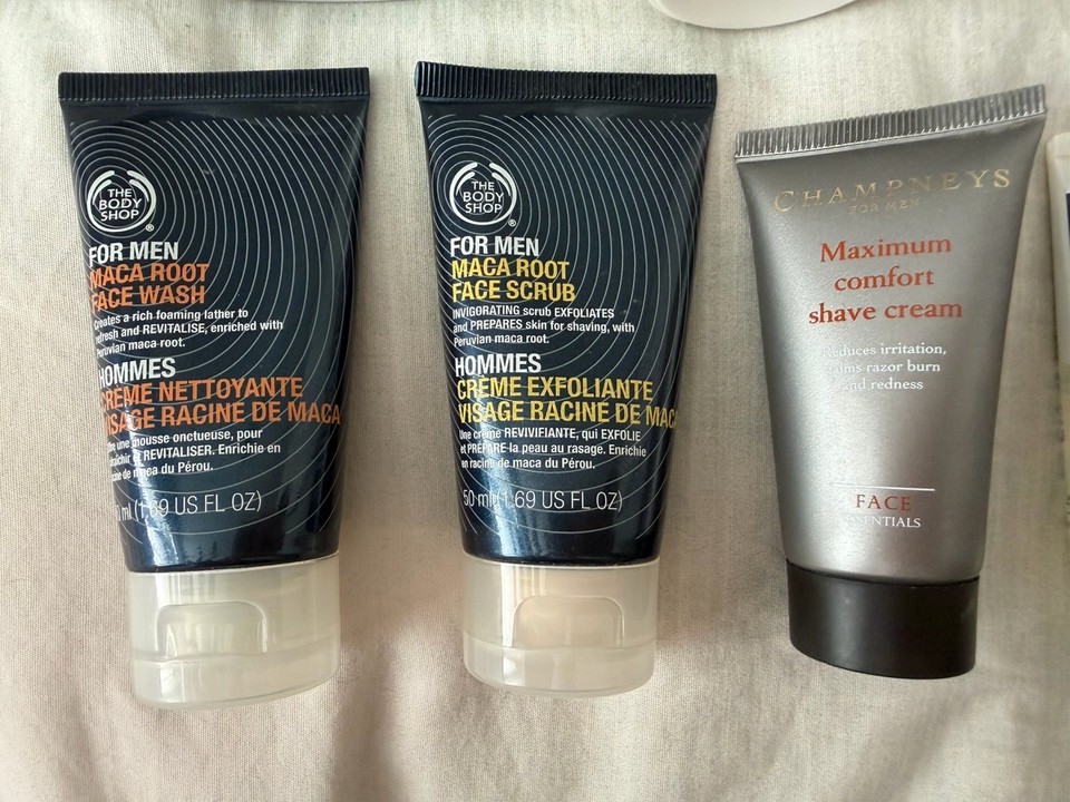 Mens Bundle Shave Balm Cream Face Wash Scrub Moisturiser Nivea Body ...