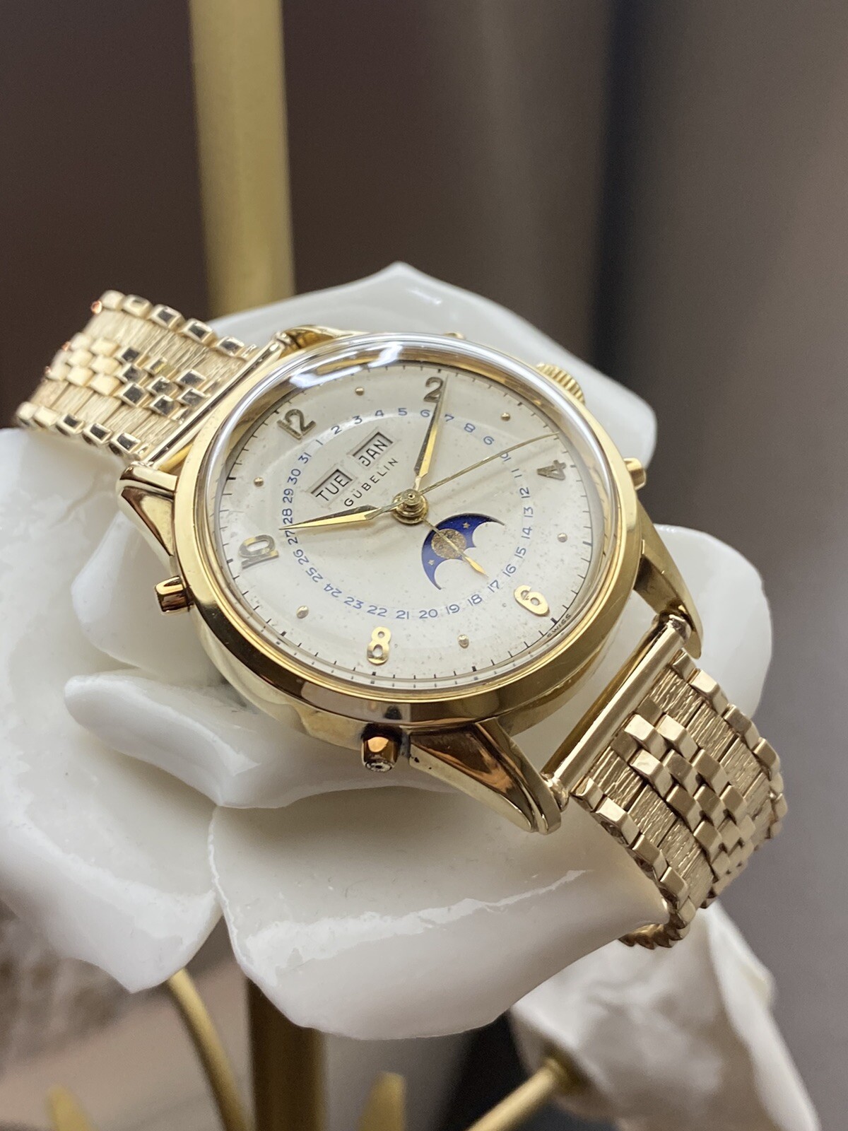 18k GUBELIN Astronomic Tri-Calendar Moonphase Automatic 38MM ca.1958 ...