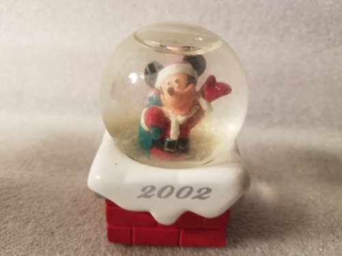 Disney Mickey Mouse Mini Snow Water Christmas Globe VTG 2002 | eBay