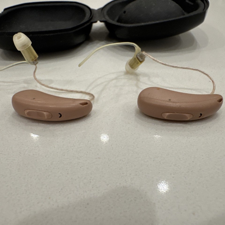 Rexton M-Core R-Li 80 Digital Hearing Aids Left Right Used Hard Case ...