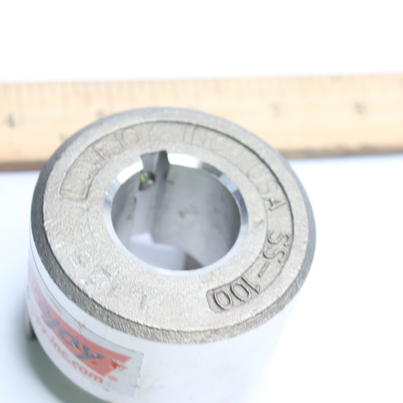 SS100 HUB 1-1/8 1/4X1/8KW - LoveJoy - CATALOG NUMBER 68514470020 ...