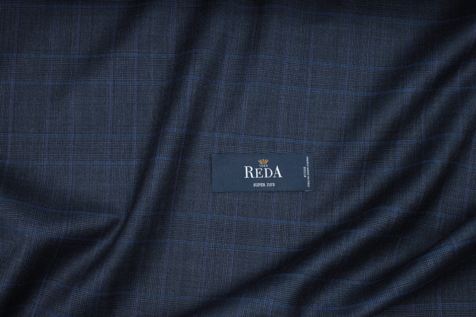 Reda worsted wool Italian suiting fabric made for Hugo Boss premium ...