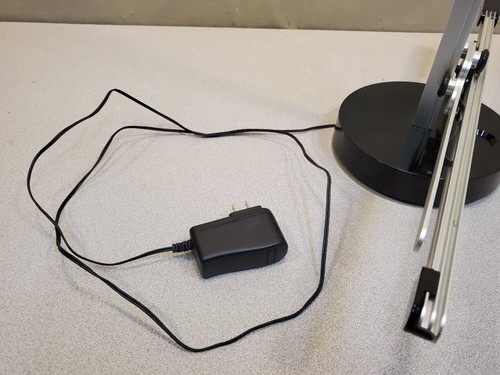 Dyson CSYS CD01 Desk Task Lamp Light, Articulating Adjustable, Touch ...