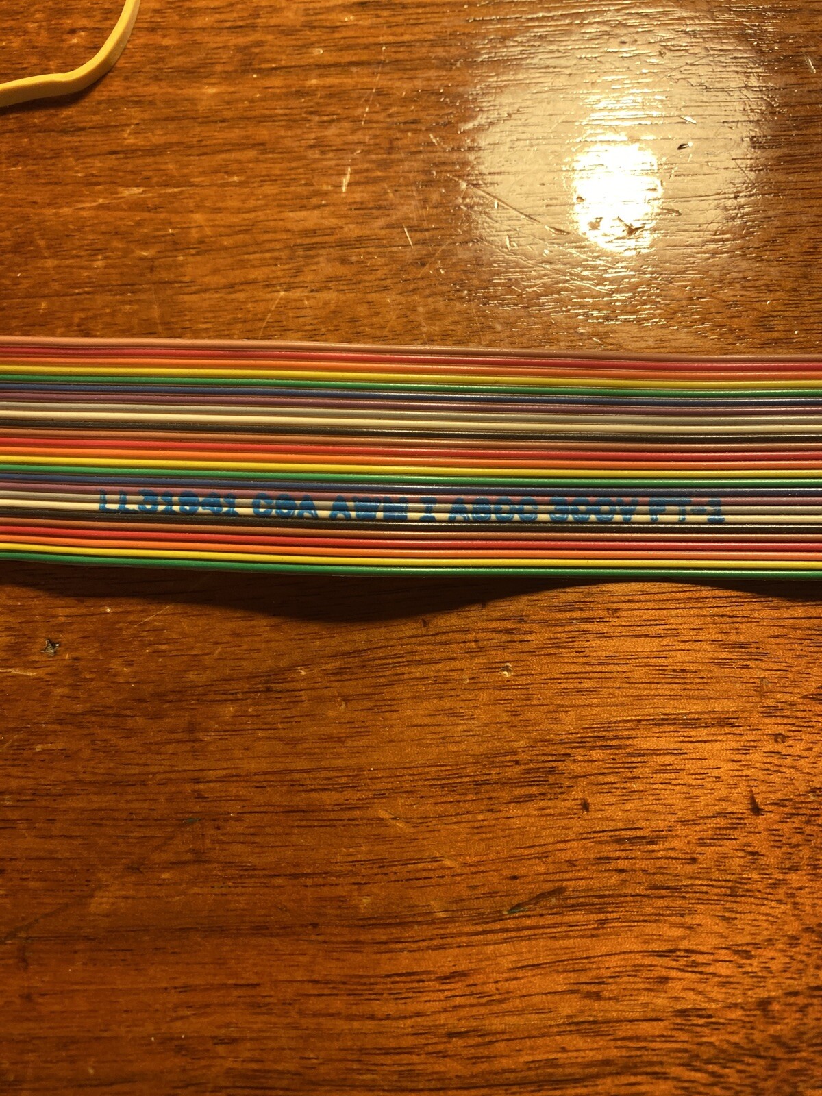 RIBBON CABLE E1 UL) 28 AWG CL2 LL31941 CSA A80C 300V FT-1 QTY: 9 Ft ...