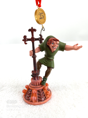 2021 Disney Store THE HUNCHBACK OF NOTRE DAME Legacy Sketchbook ...