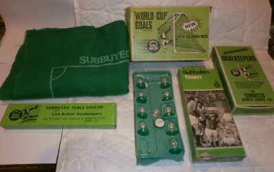 Subbuteo pitch / goalkeepers boxed /goals and team lot | eBay UK