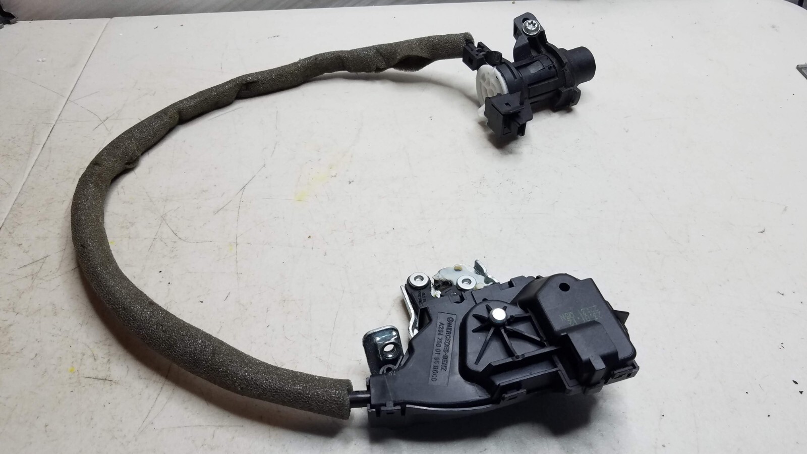 2012 Mercedes-Benz CLS550 W218 Trunk Lid Latch Lock Actuator 2047500185 ...