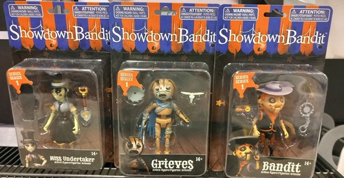 Showdown Bandit - Miss Undertaker, Bandit & Grieves Series 3 Figure ...