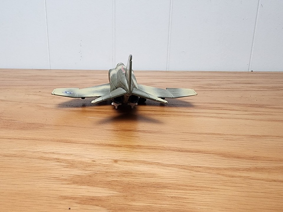 Ertl F-4 Phantom II Jet Fighter 1:48 Scale Diecast Military Aircraft ...