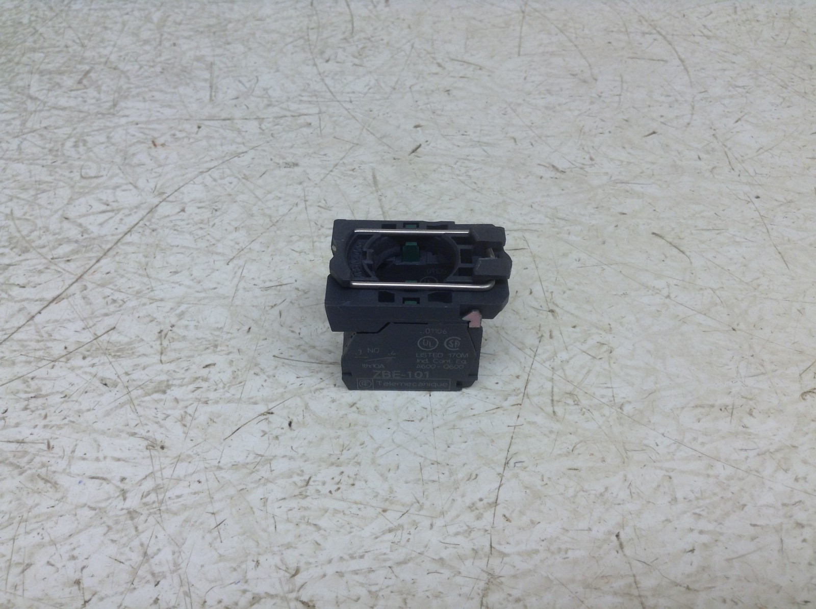 Telemecanique ZBE-101 Contact Block Module ZBE101 2 Contact Blocks (TBI ...