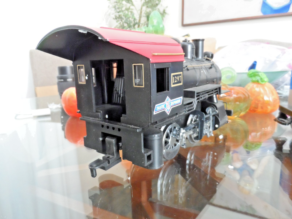 LIONEL G SCALE RC TASTE EXPRESS STEAM LOCOMOTIVE W/AUDIO TENDER 1297 | eBay