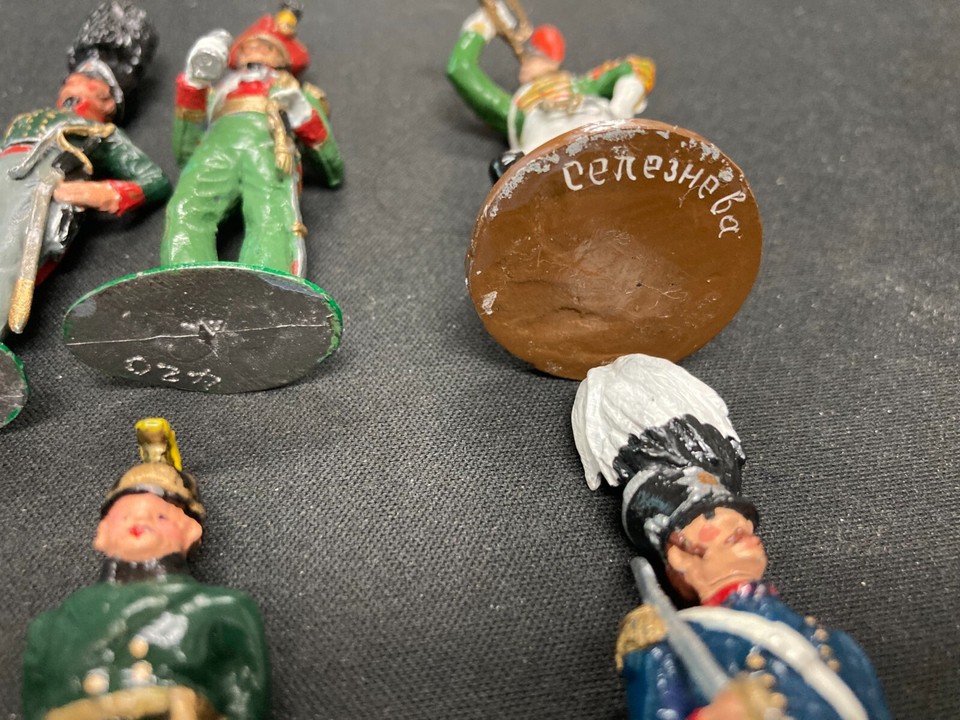TRADITION TOY SOLDIERS & MISC 6 pieces LOOSE excellent cond DISPLAYED ...