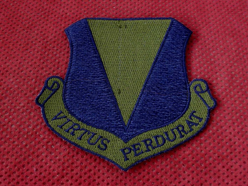 UNITED STATES - US ARMY - 86 AW COMMAND SHIELD GERMANY - SLEEVE PATCH ...