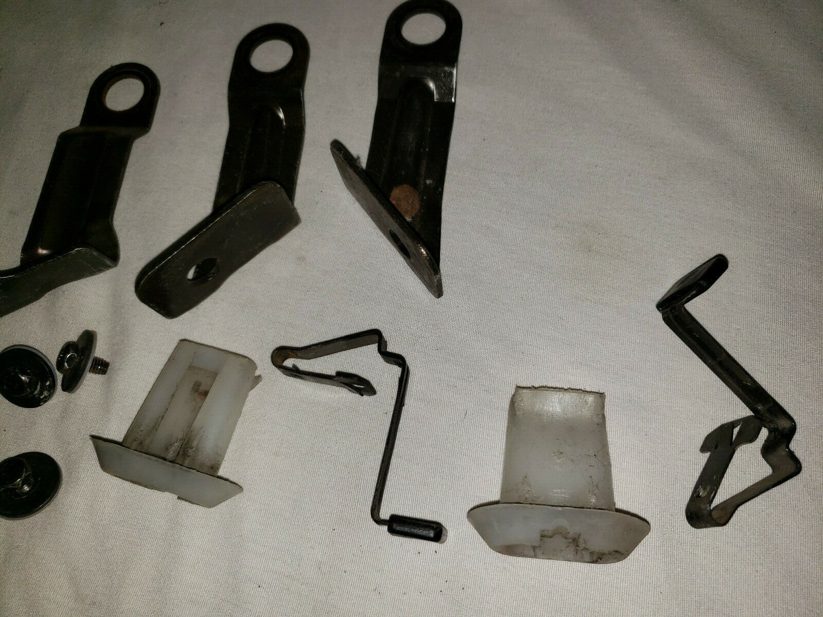 OEM Mitsubishi 3000GT Rear Seat Hardware Kit | eBay