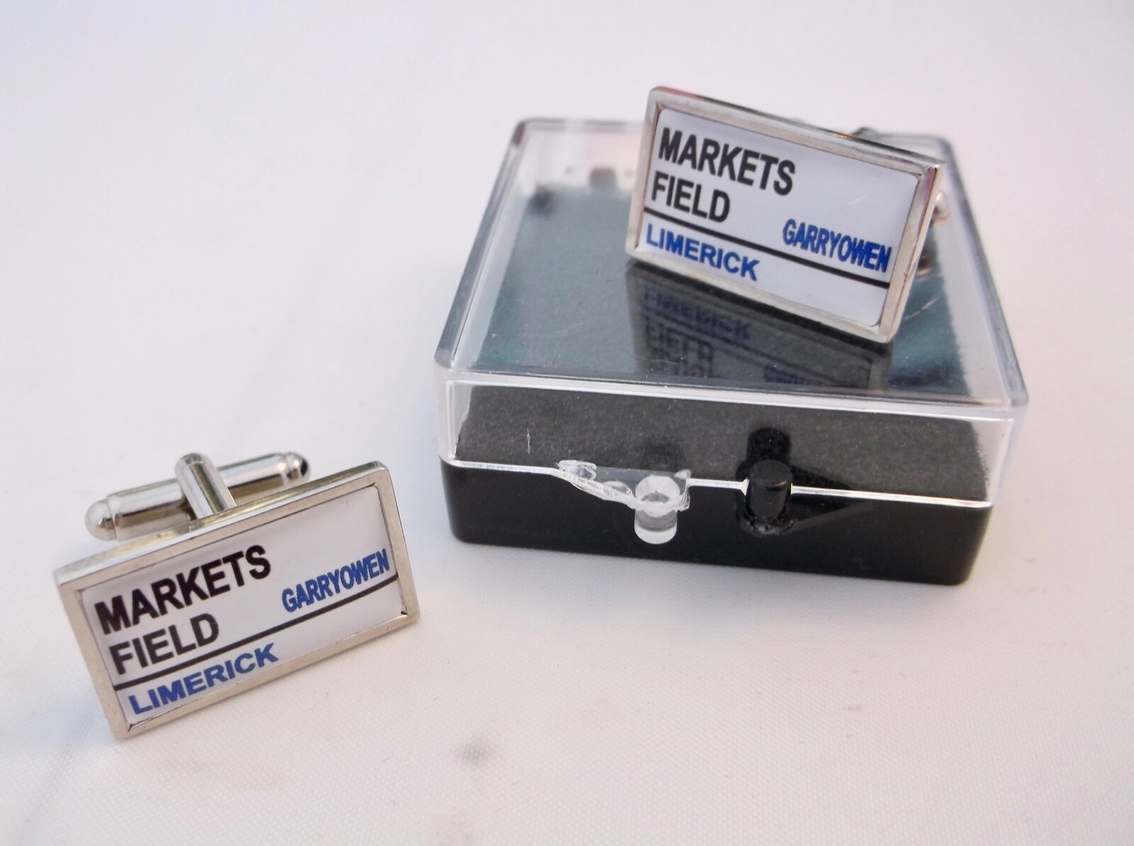 LIMERICK STREET ROAD BADGE SIGN MENS CUFFLINKS CUFF LINKS FOOTBALL GIFT ...