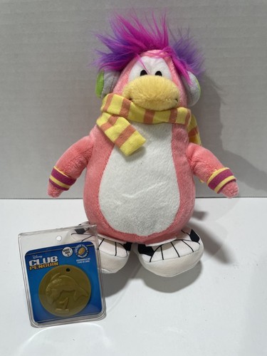Disney Club Penguin Series 9 DJ Cadence 9” with Coin | eBay