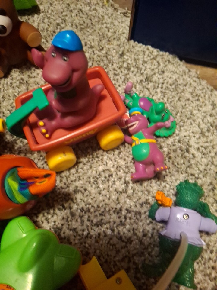 Vintage 80' And 90's 00s Mario Barney Aladdin Dinosaurs Nickelodeon ...