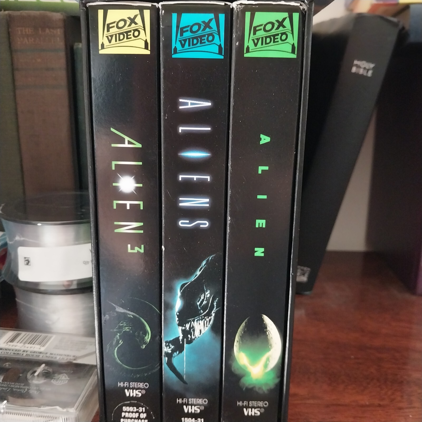 Alien Trilogy VHS Box Set Alien Aliens Alien 3 Collectible Sigourney ...