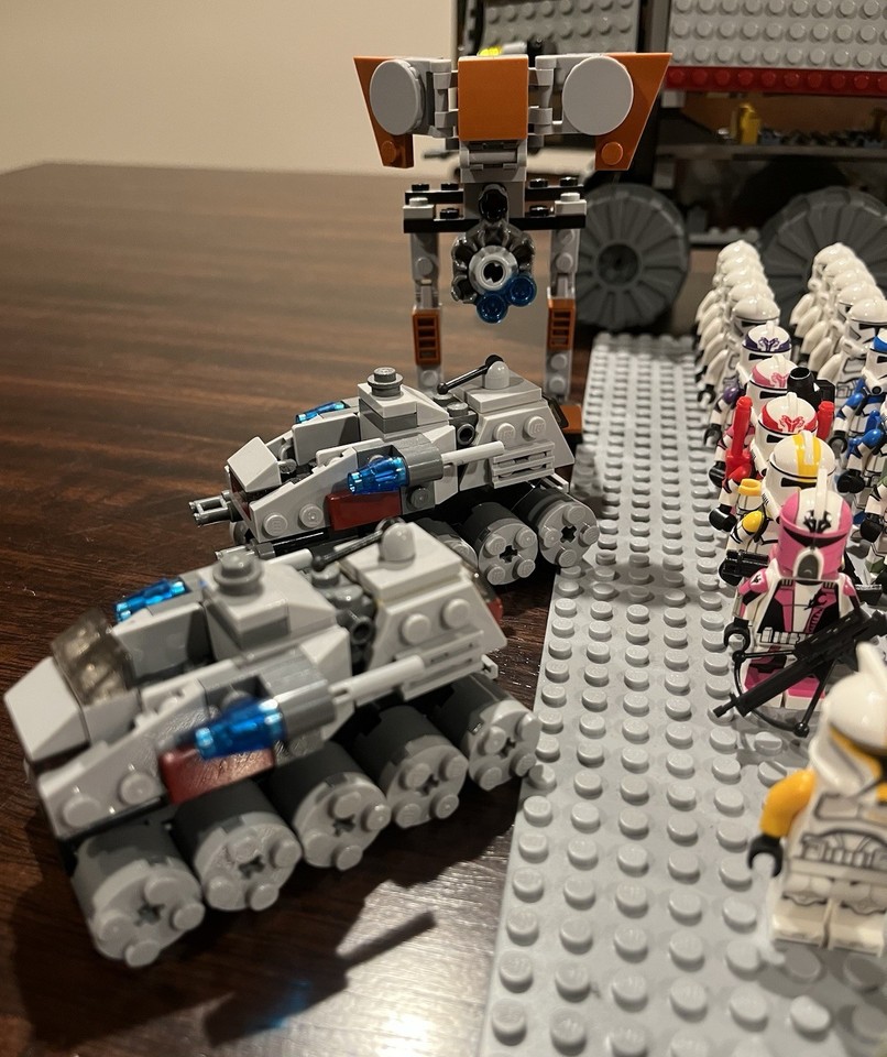 HUGE LEGO Clone Trooper Lot 115 Clones! 2005 Clone Turbo Tank -(READ ...