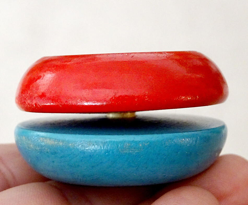 Vintage FLI-BACK Wooden YOYO YO-YO Toy RED BLUE / Unused! | eBay