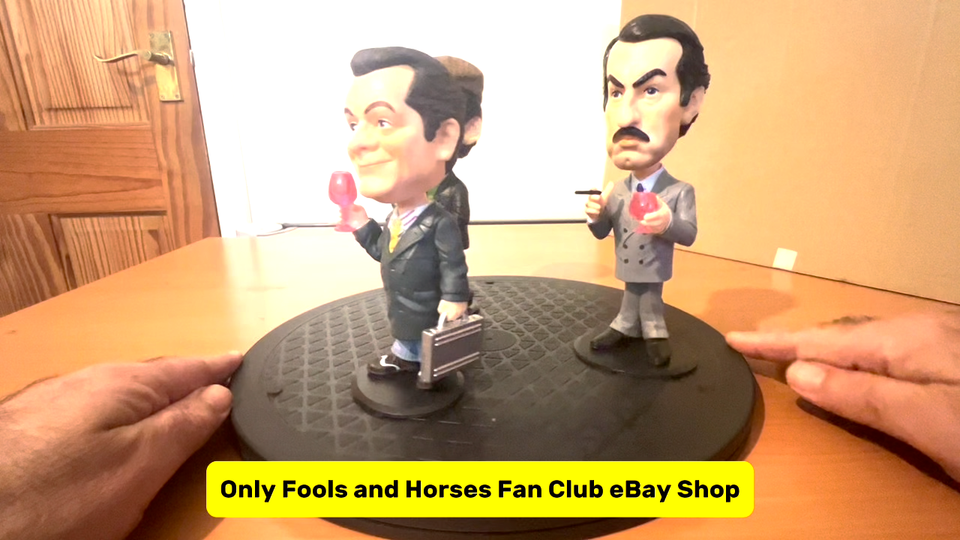 Only Fools and Horses Vinyl Figures Series 2 David Jason Signed Edition ...