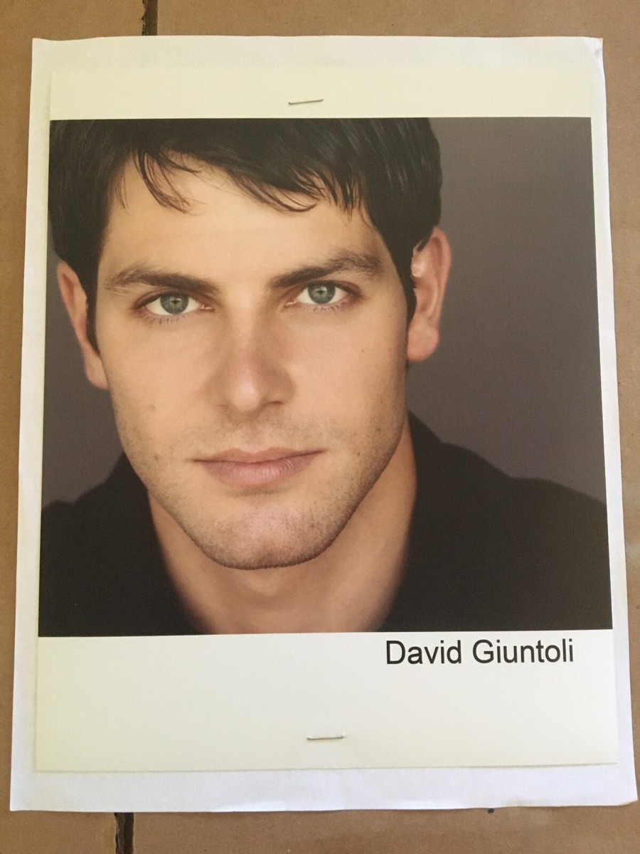 David Giuntoli Descargar David Giuntoli As Photorealistic Superman