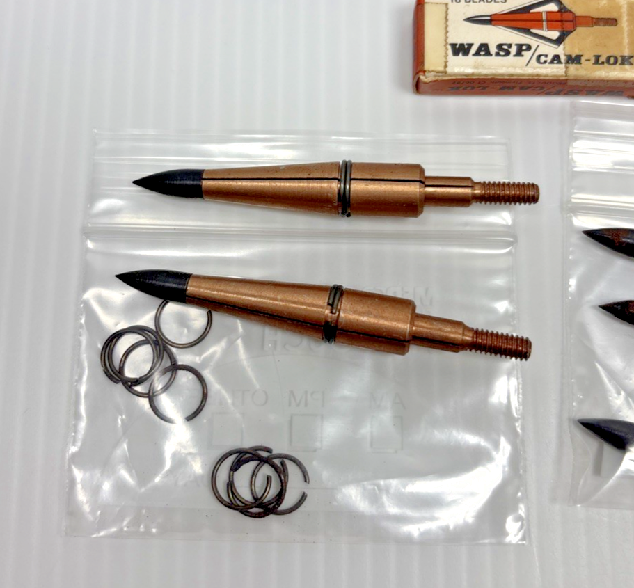 Vintage Wasp Cam-Lock Broadhead Arrow Tips with Parts Sold as Parts ...