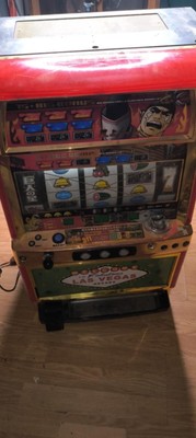 Olympia Evolution Model Battle Knight slot machine, with tokens, 19"w x ...