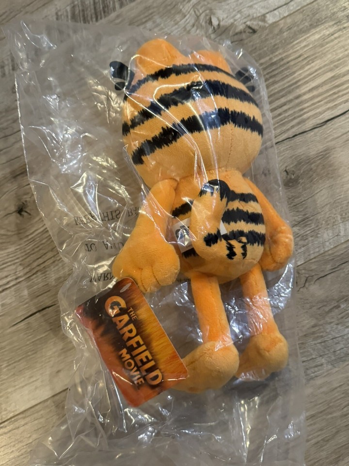 AMC Theaters The Garfield Movie Plush Exclusive | eBay