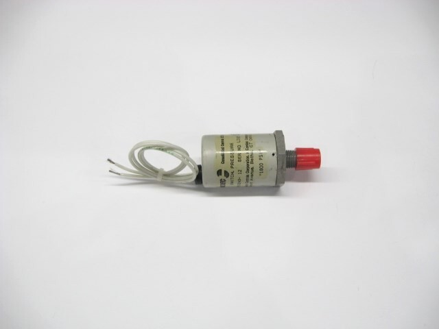 Consolidated Controls Pressure Switch - Piper Seneca - PN 211C243-12 ...