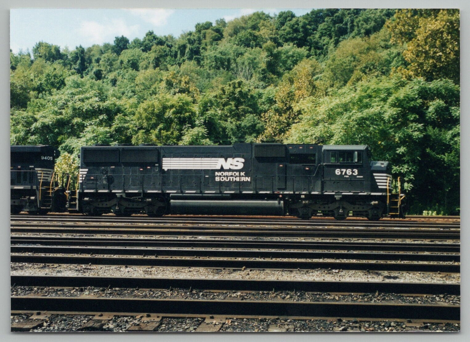 Railroad Photo - Norfolk Southern #6763 Diesel Locomotive 1990s Freight ...