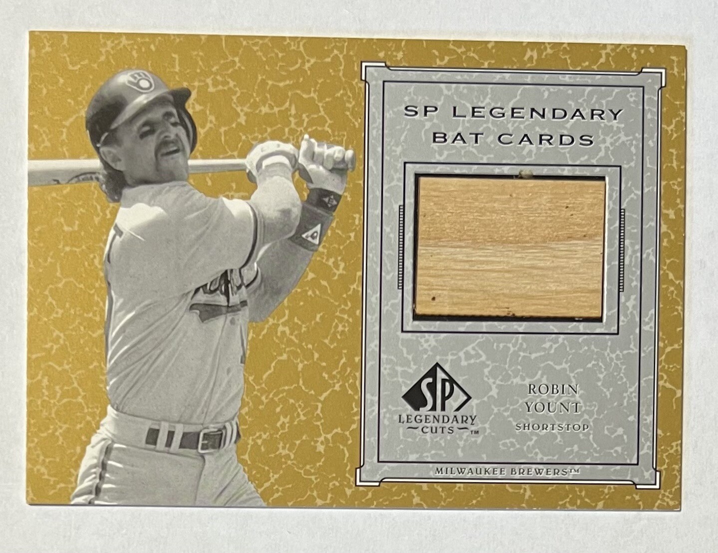 Robin Yount 2001 Upper Deck SP Legendary Cuts Relic Game Used Bat Card ...