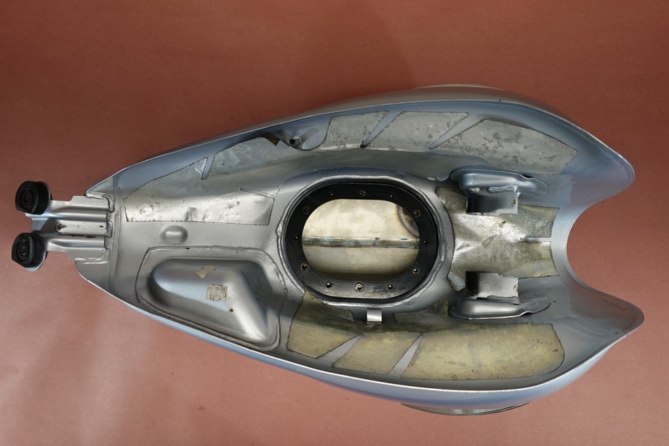 2009-2016 Triumph Bonneville T100 Gas Tank Fuel Cell Petrol Reservoir ...