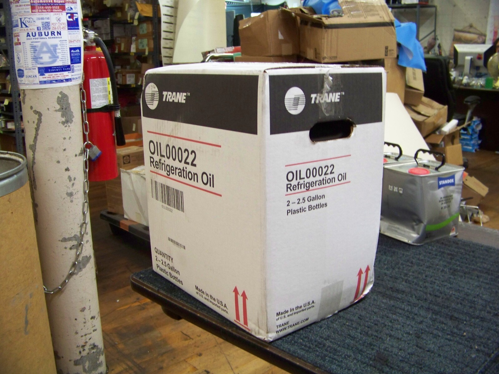 Lot of 2 Trane Refrigeration Oil 2.5 Gallon Jugs OIL00022 New | eBay