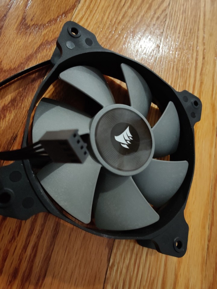 [ 4 Pack ] Corsair 120MM Fans Grey Black 4-Pin PWM For Case Heatsink ...