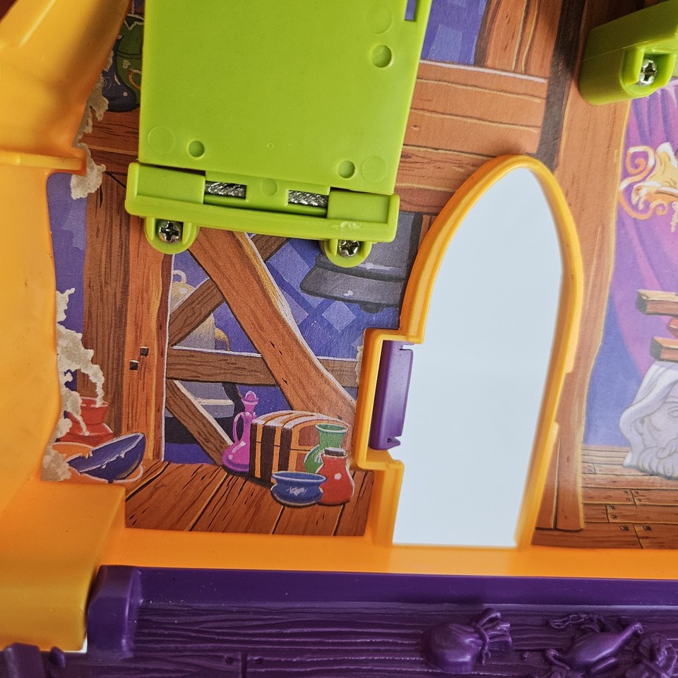 Hunchback of Notre Dame Play Toy Set 1995 Carry Around Bell Tower ...