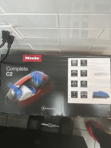 Miele Compact C2 TOPAZ Power Line SDCE0 Vacuum Cleaner Canister In Blue ...