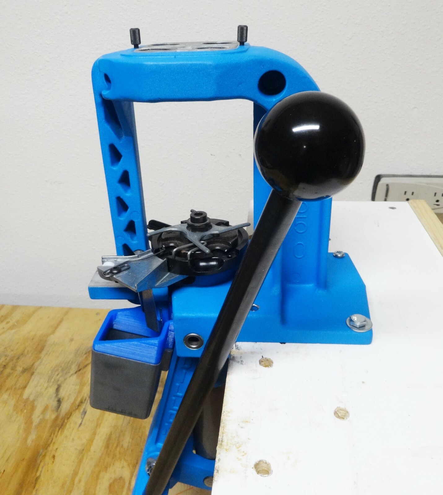 Spent primer Cup Mod for Dillon 550. Primers go in the cup not on the ...