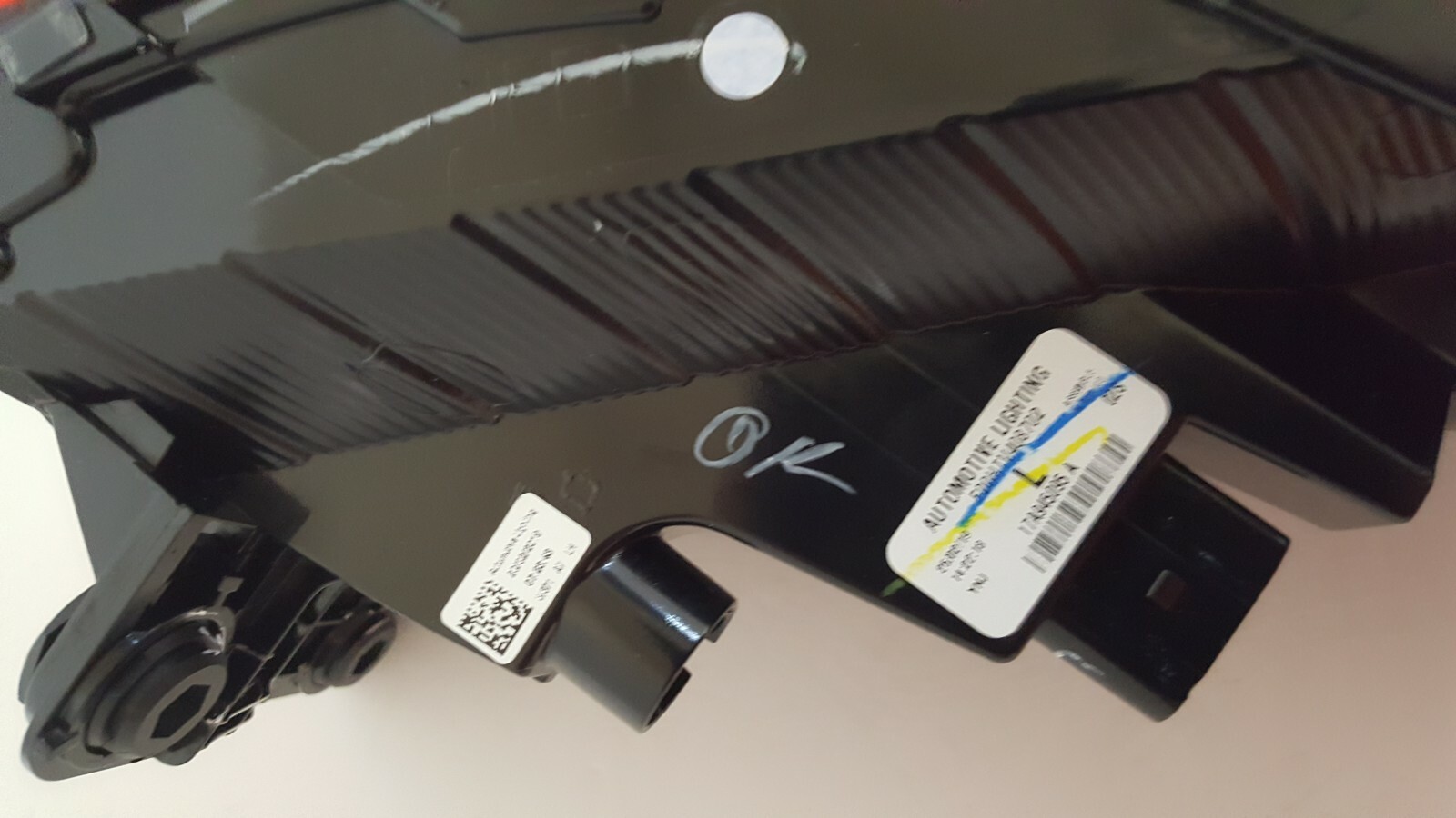 17A945094A NEW GENUINE VW TAIL LIGHT LED INNER TRUNK LID RIGHT JETTA ...