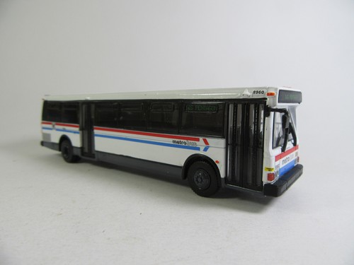 Iconic Replicas 1:87 1980 Grumman 870 Transit Bus Washington D.C. USA ...
