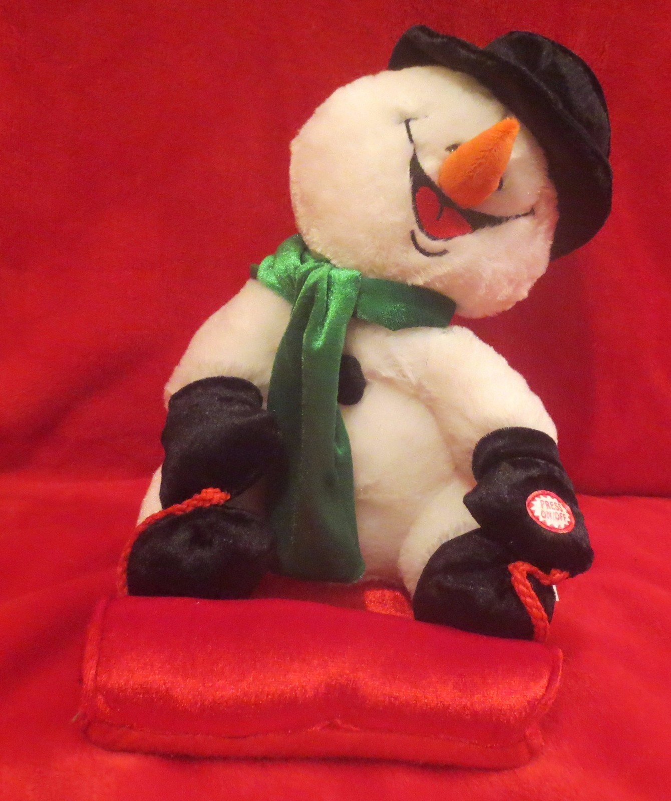 Dan Dee Sledding Snowman Animated and Musical | eBay