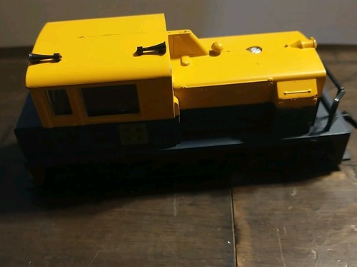 HO SCALE ATSF Switcher Train #332 SANTA FE | eBay