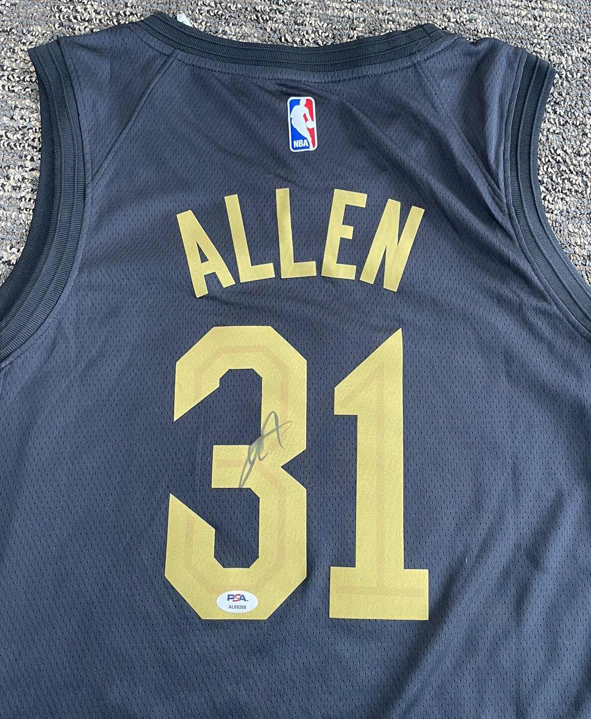 Jarrett Allen Signed Autographed Cleveland Cavaliers Jersey Cavs Psa ...