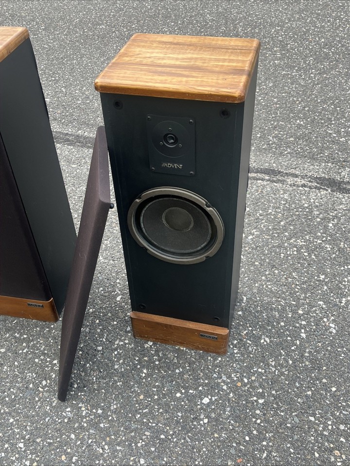 Vintage 1980s Advent Prodigy Large Tower 2 Way Speakers 30 inch Floor ...