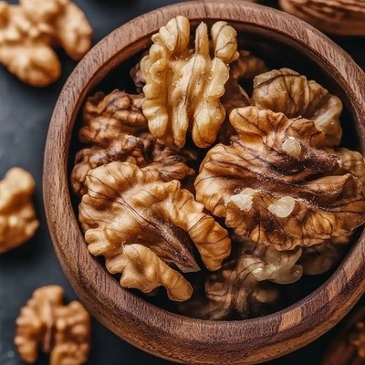 Raw Walnut Halves 1kg Natural Shelled Walnuts by Nature's Balance ...